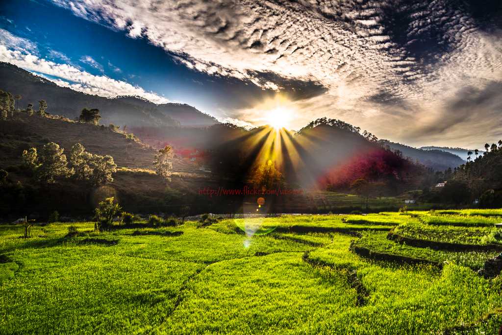 Kausani Travel Guide| Places to Visit in Kausani - Gokeys Travel In ...