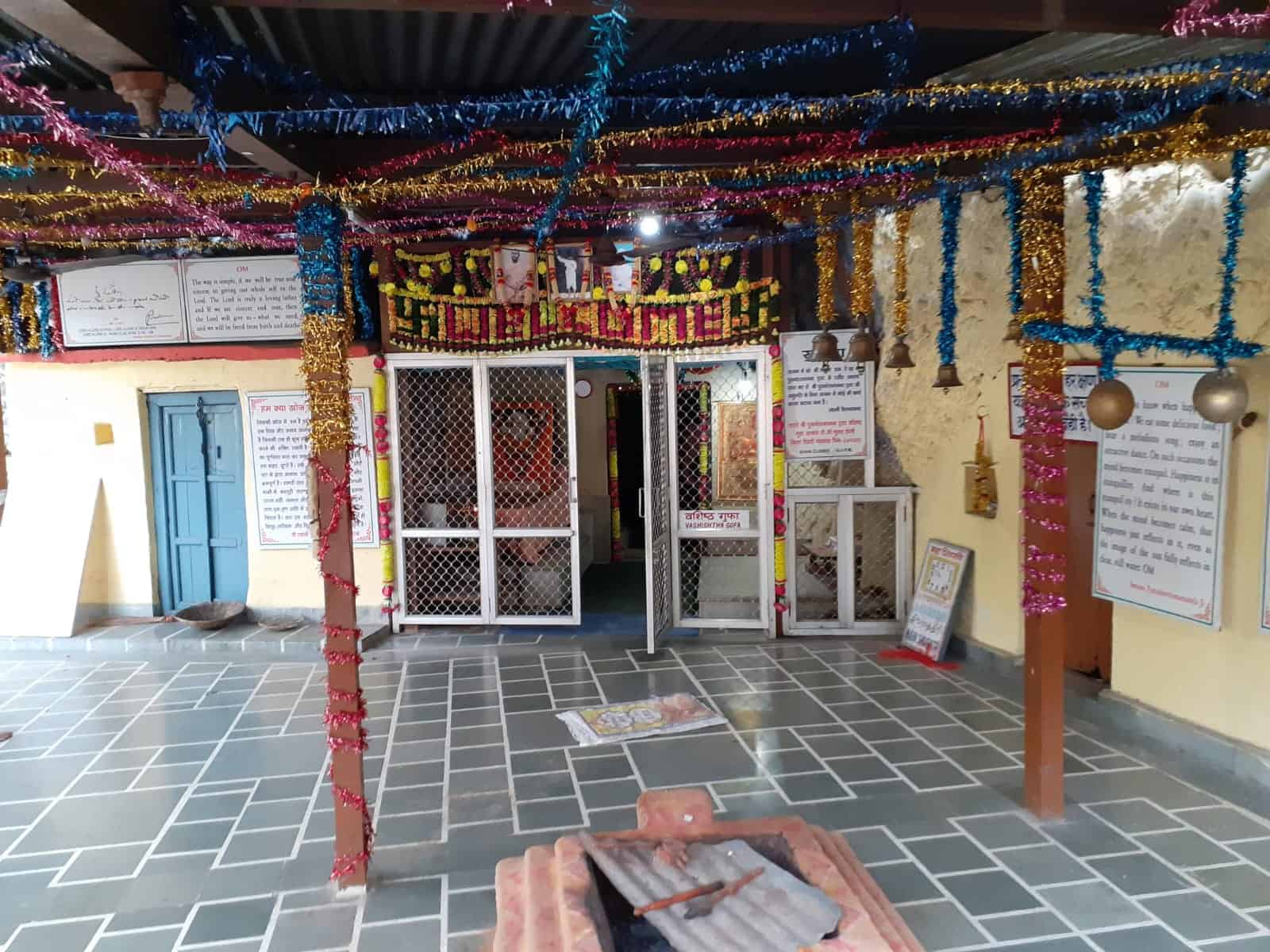 Explore Vashishta Gufa - Gokeys Travel In Himalayas